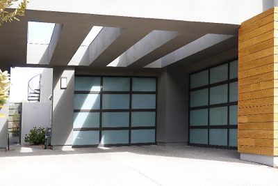 AlumaDoor | Manufacturing Full View Overhead Garage Doors