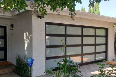 AlumaDoor | Manufacturing Full View Overhead Garage Doors