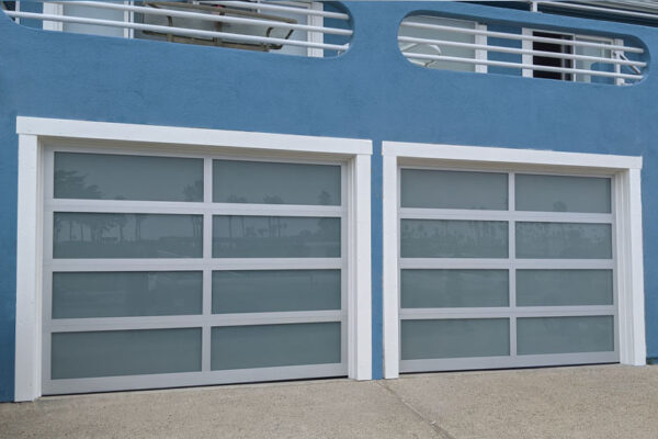 AlumaDoor | Manufacturing Full View Overhead Garage Doors